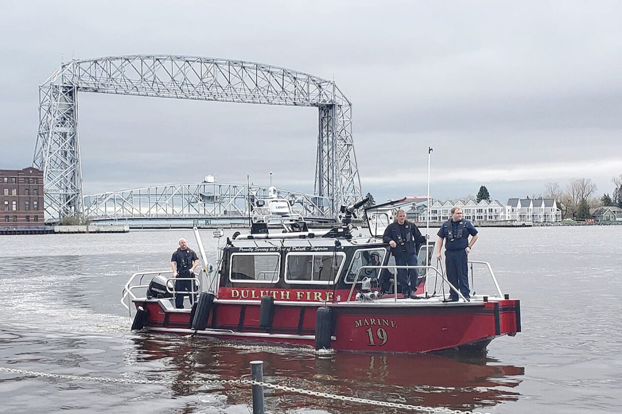 32' Fire & Rescue Boat - Lake Assault Boats