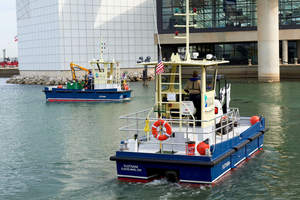 25' Workboat - Lake Assault Boats