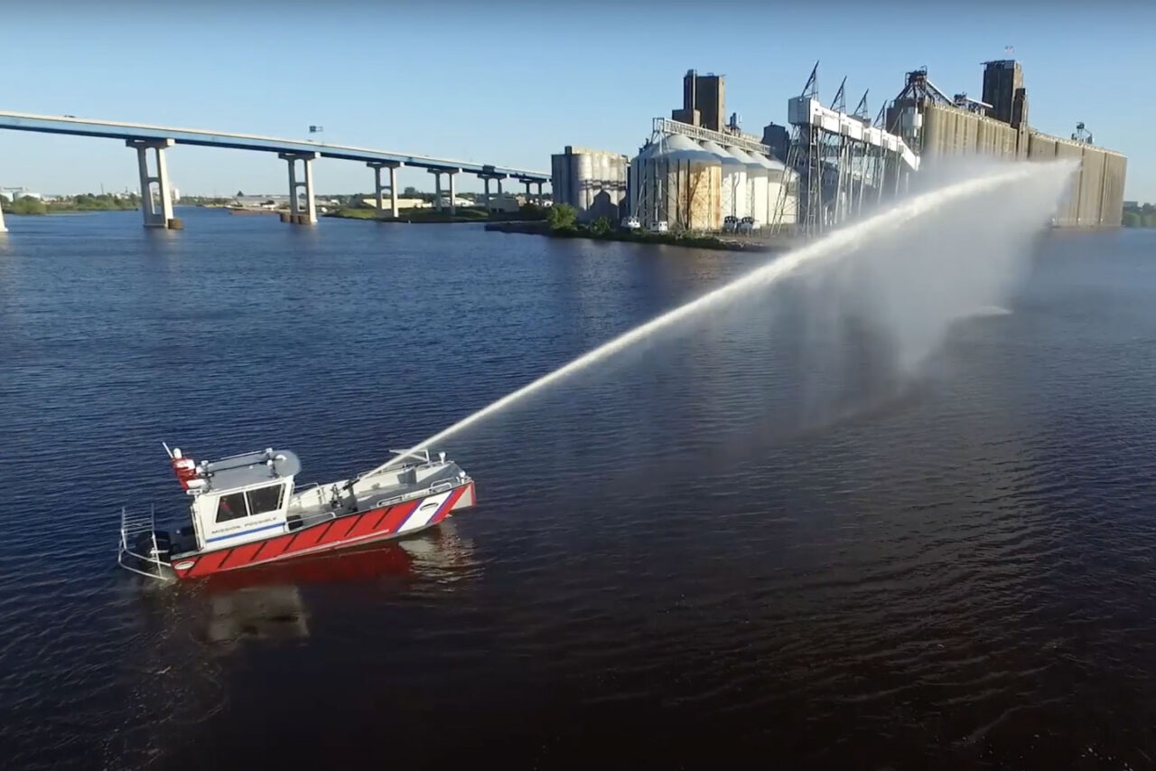 28' Landing Craft Fire & Rescue Boat - Lake Assault Boats